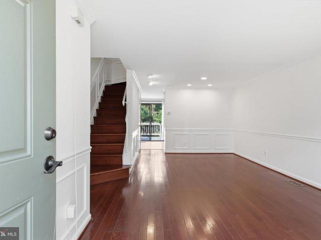 9504 Dunbrook Court