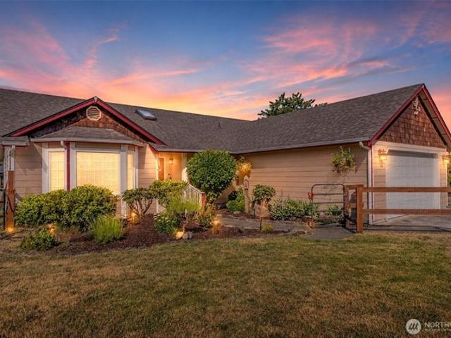 9505 Bridge Rd SE, Yelm, WA 98597