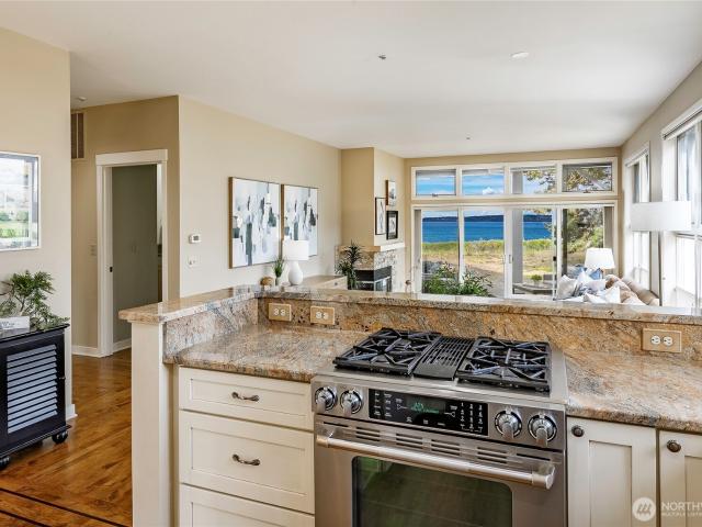 9505 Semiahmoo Pkwy, Unit C9F, Blaine, WA 98230 | MLS #2510
