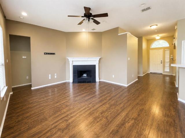 9505 Thorncliff Drive