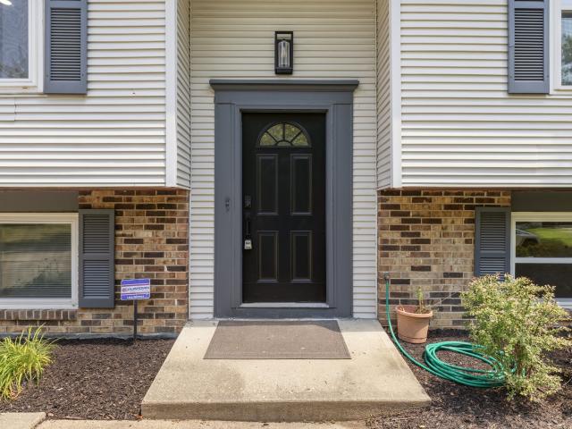9505 Thornwood Drive