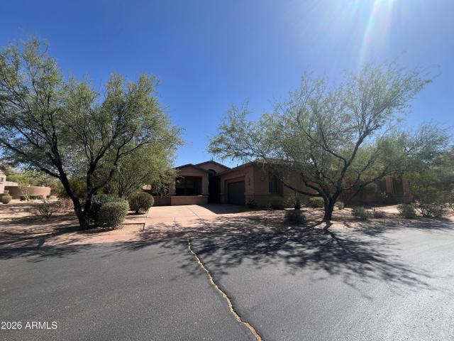 9506 e mohawk lane