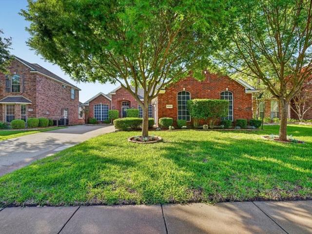 9506 Garrett Dr, Rowlett, TX 75089