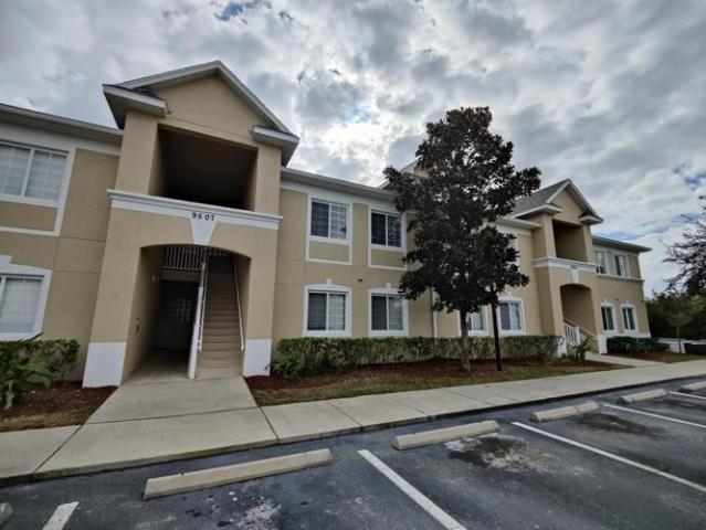9507 Newdale Way #202, Riverview, FL 33578