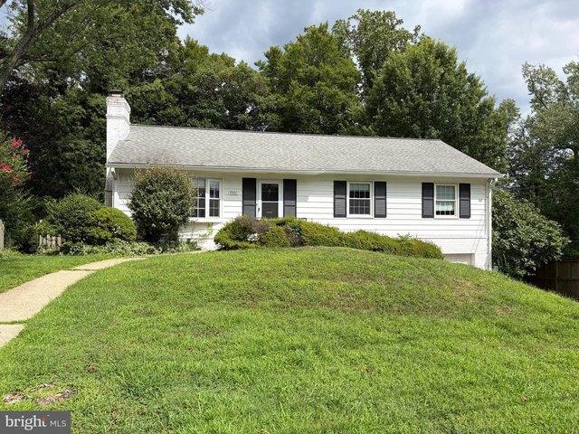 9507 Cable Dr, Kensington, MD 20895