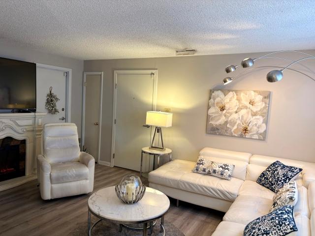 9507 Kelvin Lane # 2331