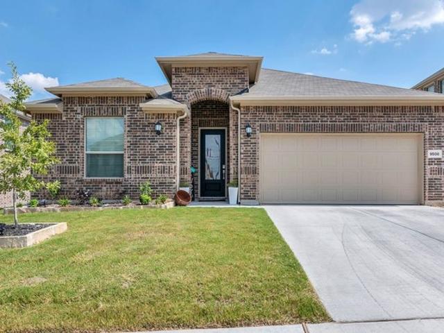 9508 Capehart Rd, Fort Worth, TX 76179