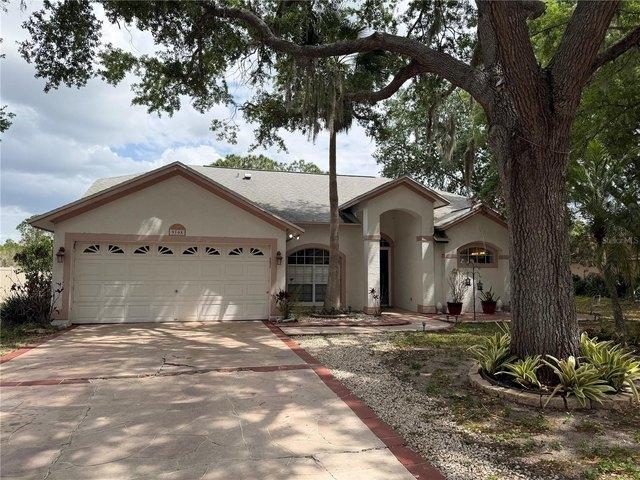 9508 Glenpointe Dr, Riverview, FL 33569