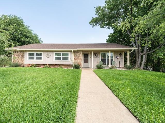 9509 Stony Point Dr, Woodway, TX 76712