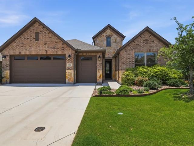 9500 Claridge Dr, Denton, TX 76207