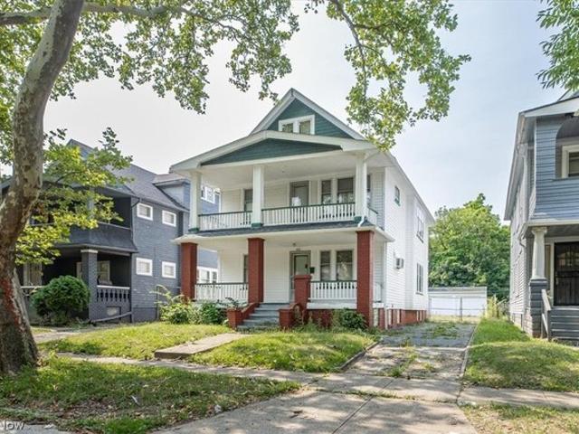 9500 Parkview Ave, Cleveland, OH 44104