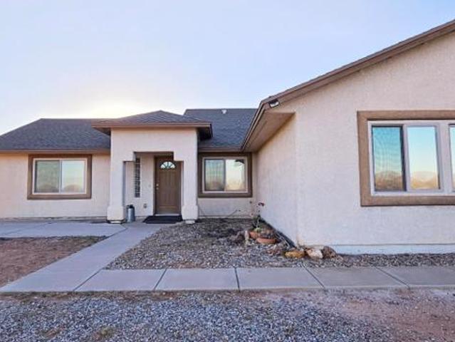 9500 S El Thuma Real, Hereford, AZ 85615