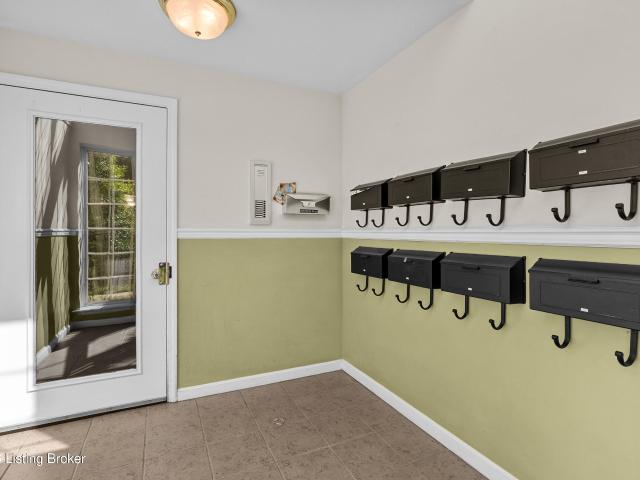 9502 Magnolia Ridge Dr 103