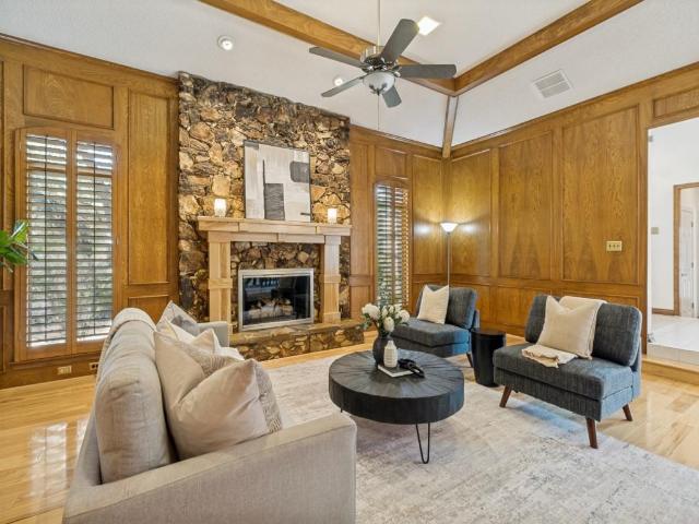 9502 Moss Haven Drive