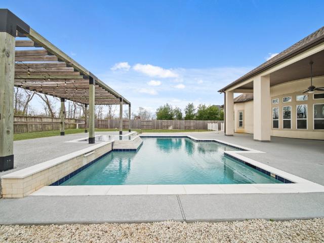 9502 Plaza Terrace Drive