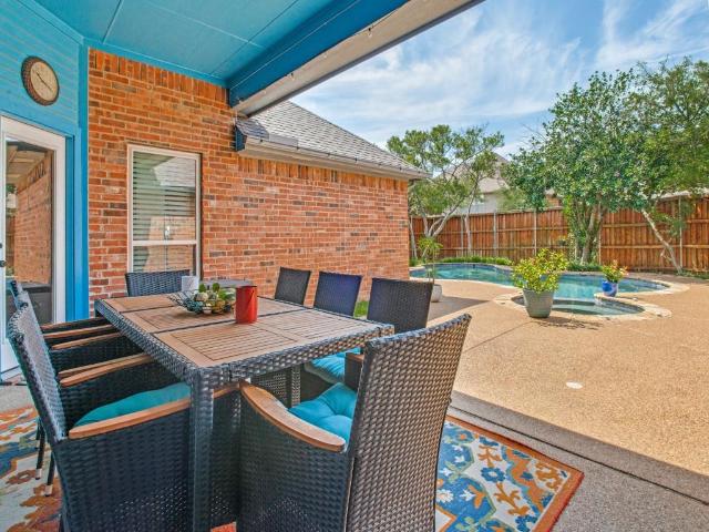 9502 Valley Lake Lane