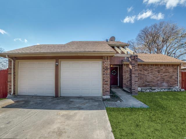 9502 Woodland, San Antonio, TX 78250 | MLS #1944 | Compass