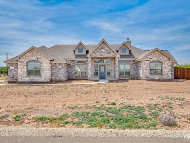 9503 Grey Wolf Ln, Grape Creek, TX 76901