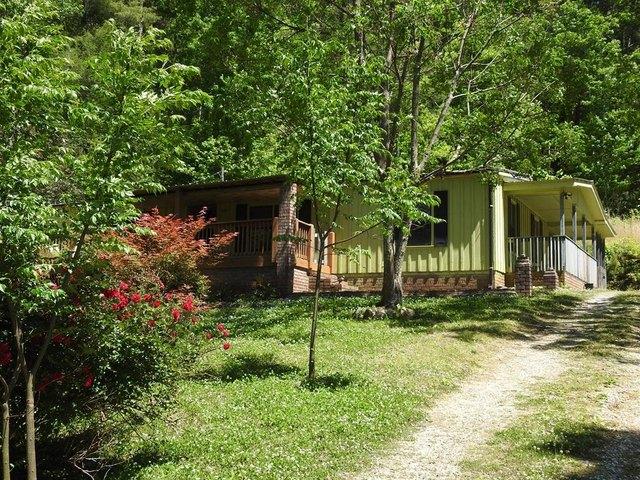 9503 Tails Creek Rd, Ellijay, GA 30540