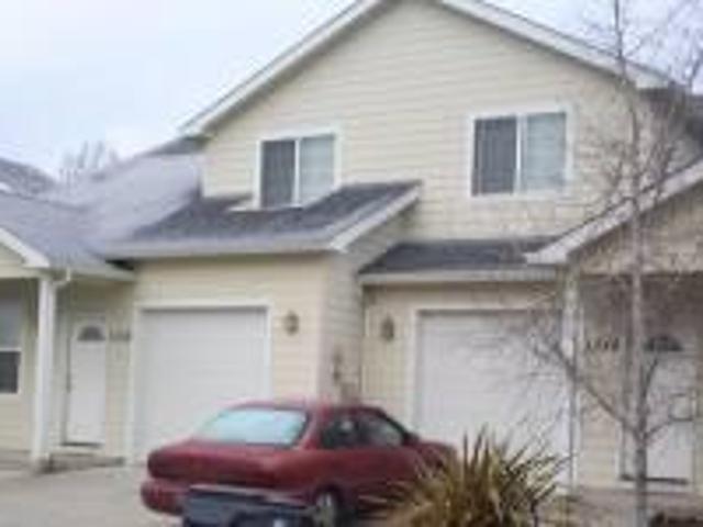 $950 / 3br 1620ft² 1048 Megan Lane Phoenix
