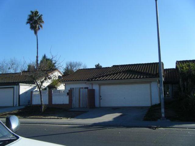 $950 / 3br 1152ft² A NICE HOUSE FOR RENT 2112 sharon way modesto,ca