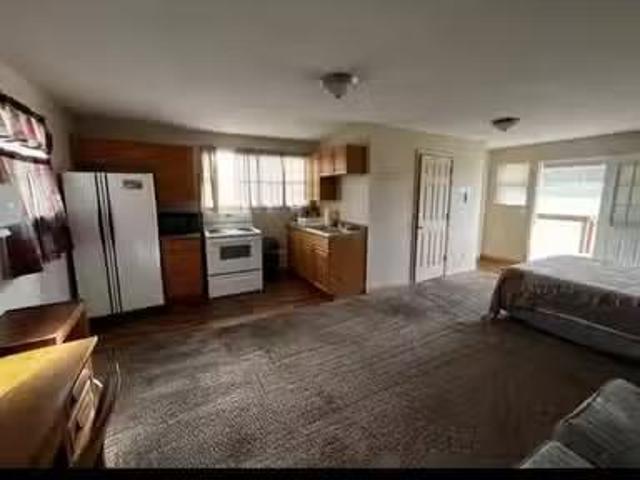 $950 1 Bedroom 1 Bathroom cabin In Greeneville With Amenitie.