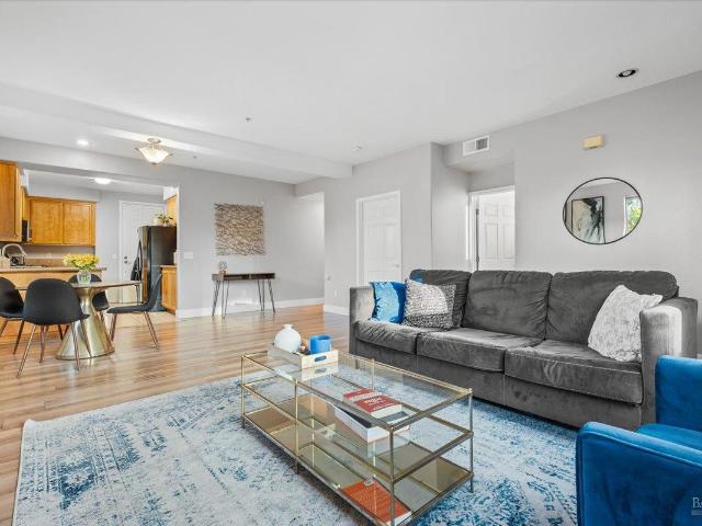 950 Campoy St, Unit 101, Santa Rosa, CA 95407 | MLS #325093