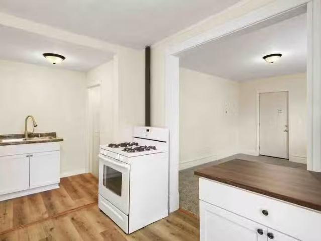 950 Carroll Avenue 1 950 Carroll Ave #1