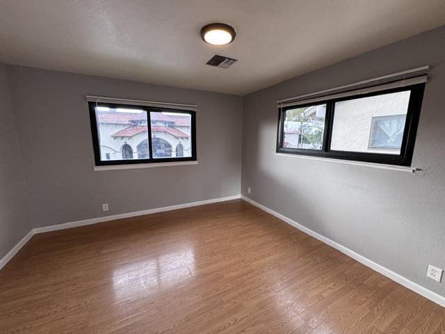 950 Clyde Avenue 2