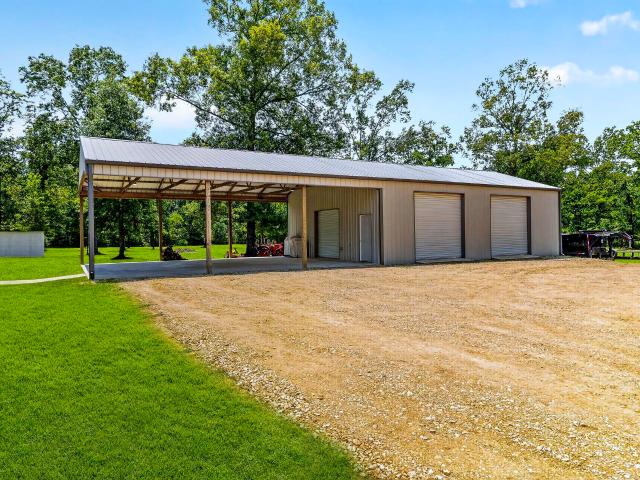 950 Brushy Creek Drive