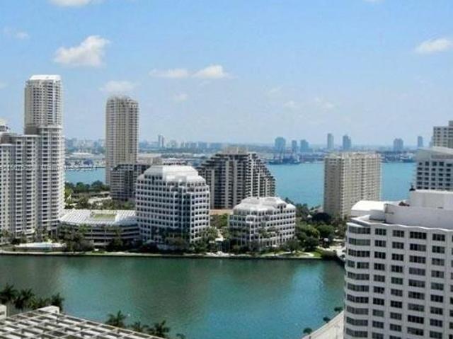 950 Brickell Bay Dr #2500, Miami, FL 33131