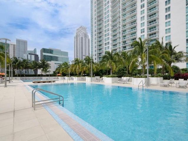 950 Brickell Bay Dr #2304 Miami, FL 33131