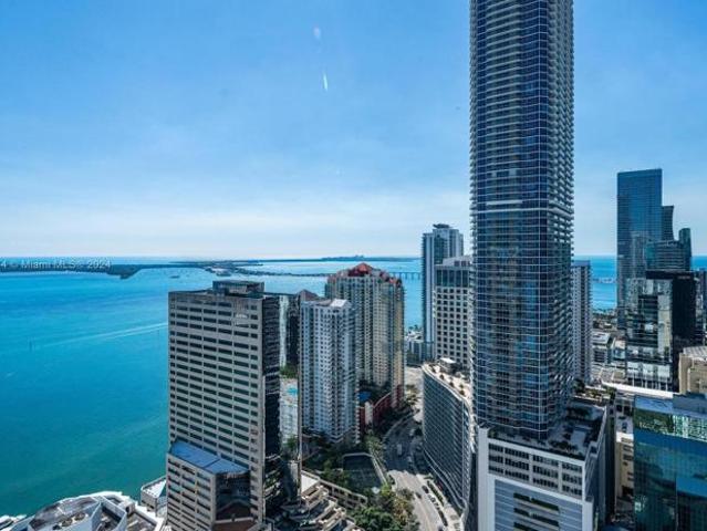 950 Brickell Bay Dr #4203, Miami, FL 33131
