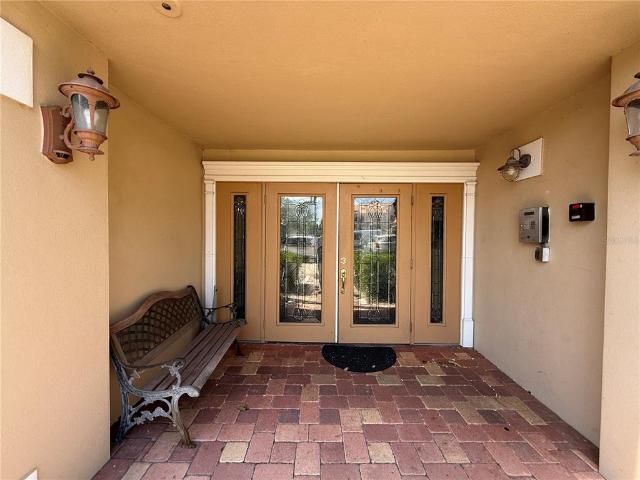 950 Broadway, Unit 107, Dunedin, FL 34698 | MLS #TB8479 | Compass