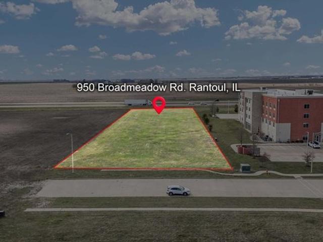 950 Broadmeadow Rd, Rantoul, IL 61866