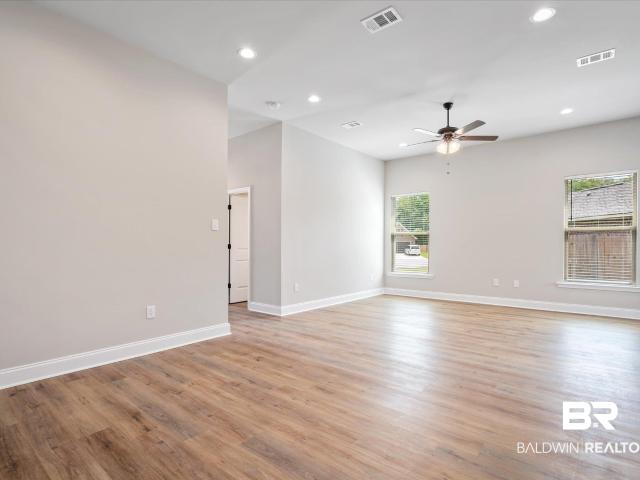 950 Gibson Court