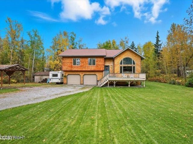 950 E McAdoo Way, Wasilla, AK 99654