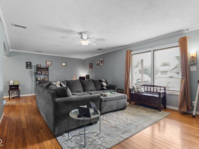 950 Edgewood Drive