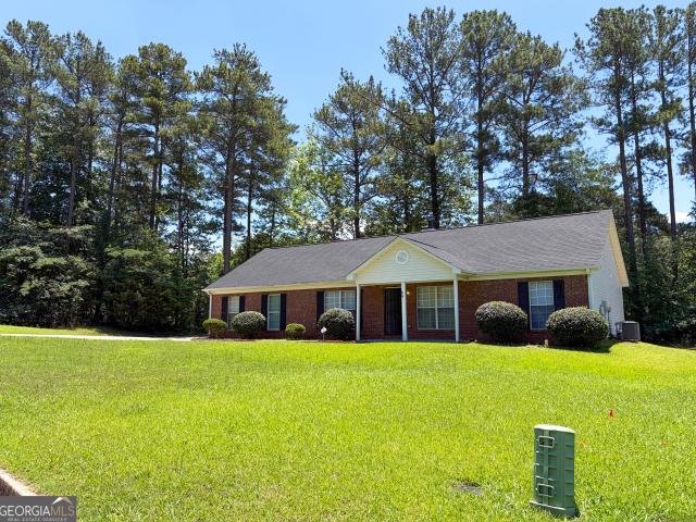 950 Foxworthy Lane