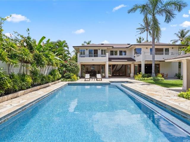 950 Kealaolu Ave, Honolulu, HI 96816