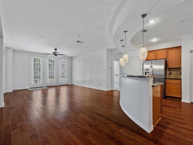 950 Henderson Street # 1104