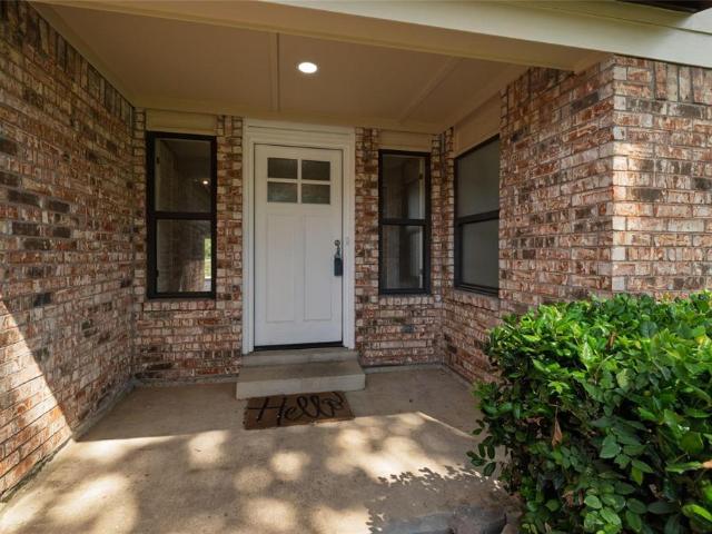 950 Hummingbird Trail