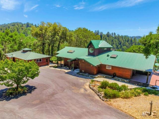 950 Oak Ridge Road