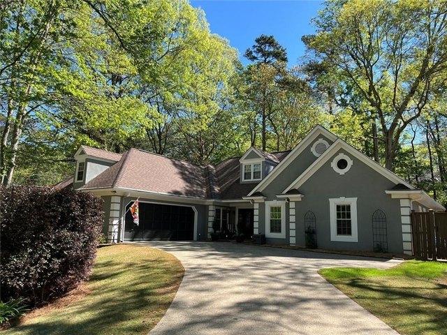 950 Laurel Springs Ln SW, Marietta, GA 30064