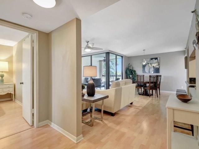 950 Lavers Circle Unit F309, Delray Beach, US, FL