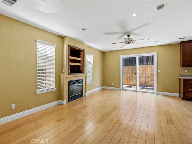 950 La Costa Court
