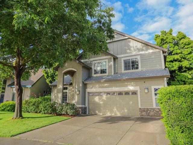 950 Lusk Dr, Woodland, CA 95776