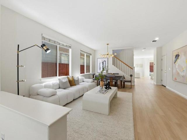 950 Mouton Circle