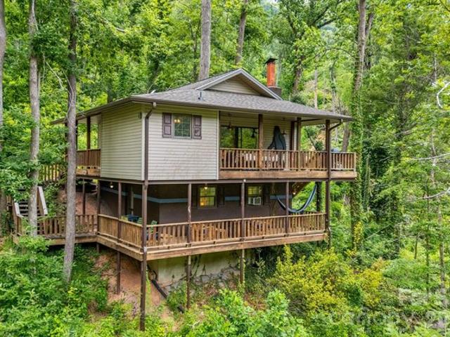 950 Main St Unit 5, Chimney Rock, NC 28720