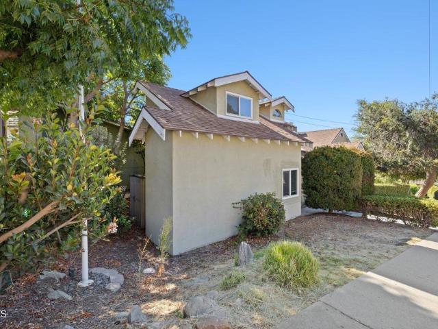 950 N 10th Street